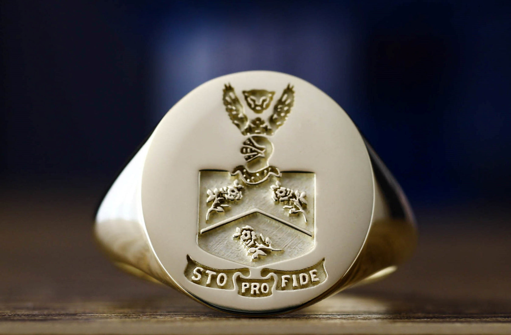 Gold Pinky Ring Mens, Gold Family Crest Signet Ring, Family Rings, Gold ...